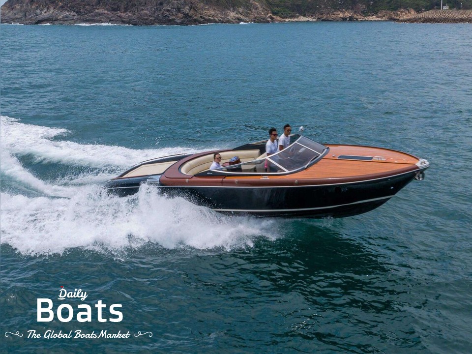 2011 Riva 33 Aquariva Super for sale. View price, photos and Buy 2011 ...