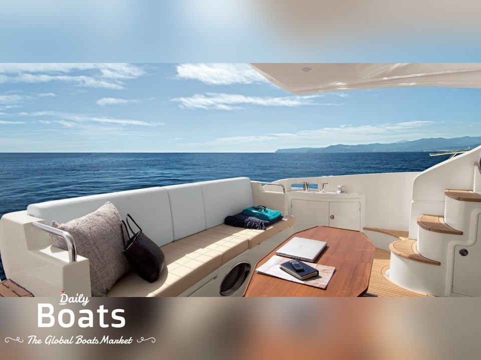 2016 Azimut 60 Flybridge for sale. View price, photos and Buy 2016 ...