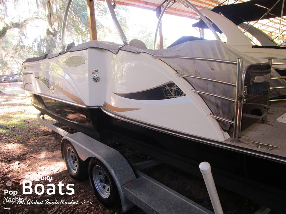 2015 Caravelle Powerboats Razor 247 Ur for sale. View price, photos and ...