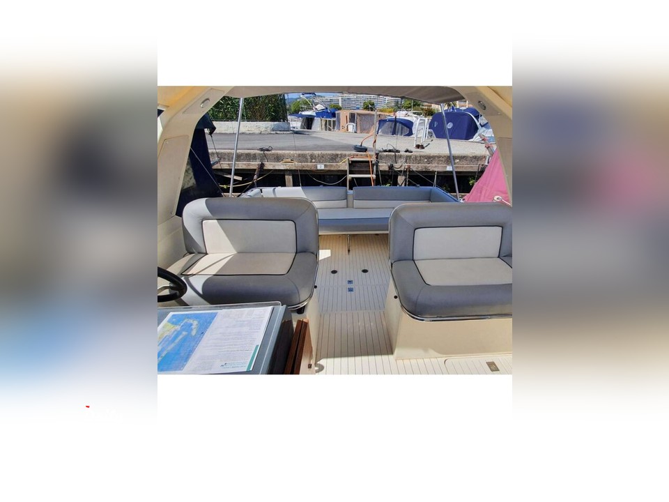 1988 Princess Yachts 286 Riviera for sale. View price, photos and Buy ...