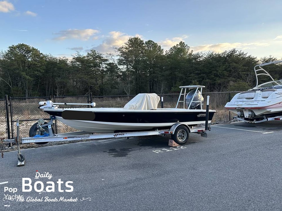 2013 Hewes Redfisher 18 for sale. View price, photos and Buy 2013 Hewes ...