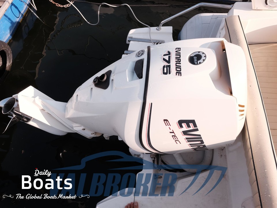 2010 Marlin Boat 21 Fb for sale. View price, photos and Buy 2010 Marlin ...