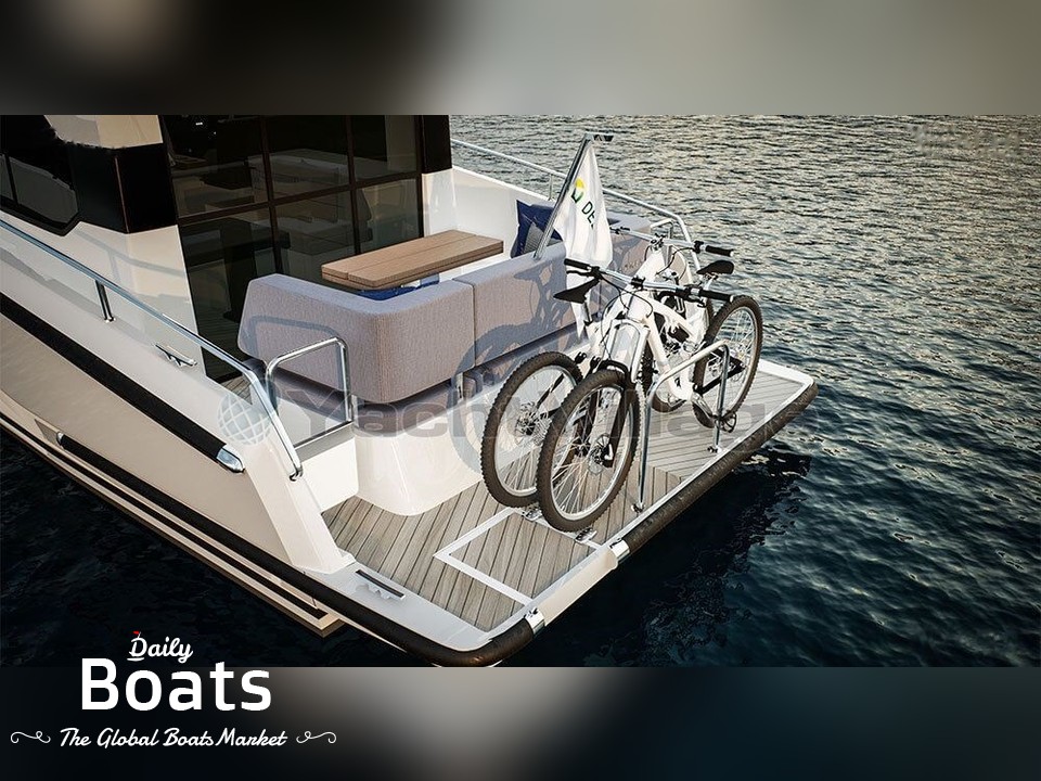 2022 Delphia Yachts 10 Sedan for sale. View price, photos and Buy 2022 ...