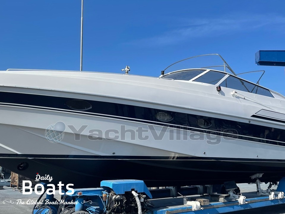 1990 Pershing 40 for sale. View price, photos and Buy 1990 Pershing 40 ...