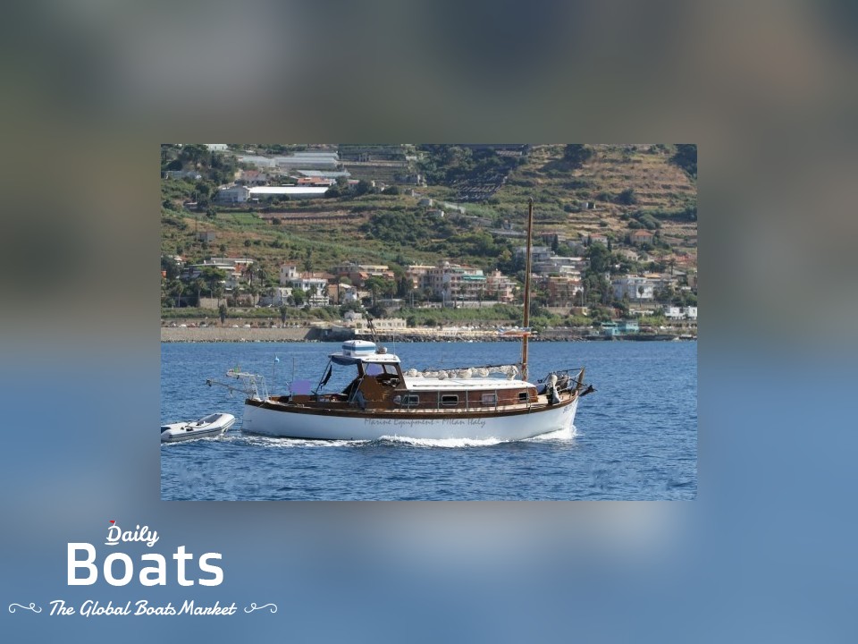 1962 Ottonello Giacomo Varazze Gozzo In Legno Cabinato for sale. View ...