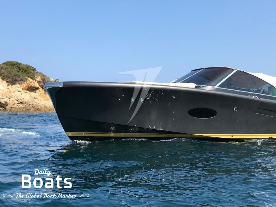 2008 Camper & Nicholson Endeavour 42 for sale. View price, photos and ...