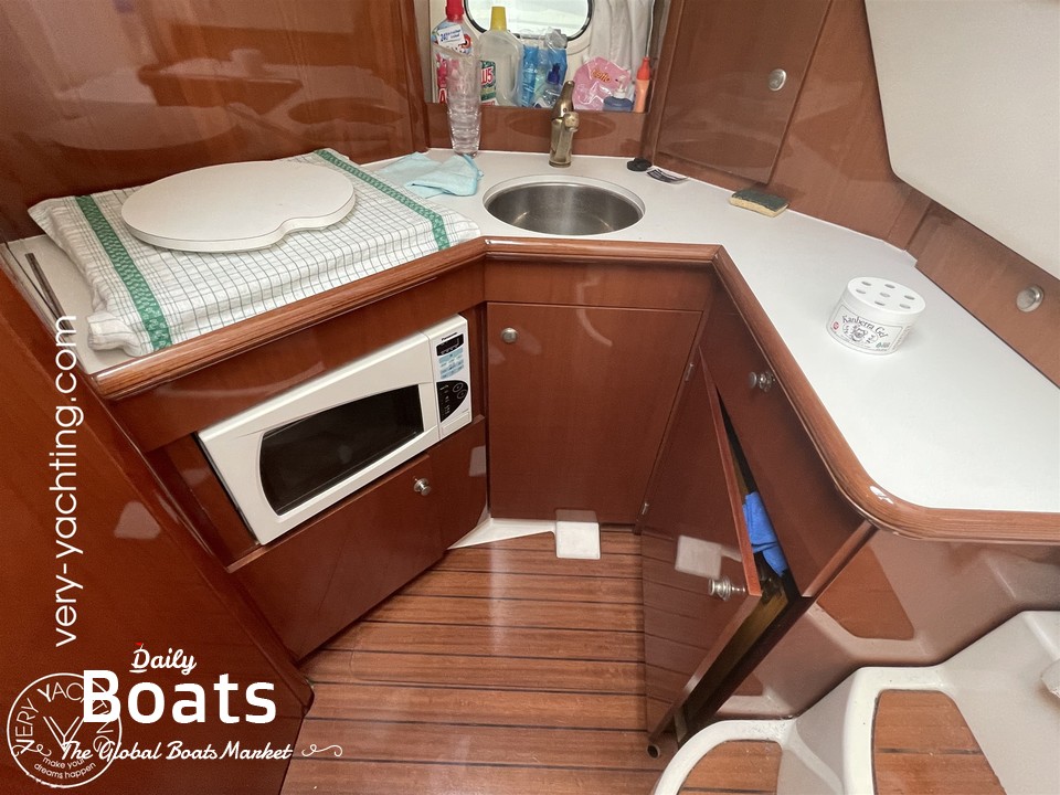 2003 Jeanneau Prestige 32 Fly for sale. View price, photos and Buy 2003 ...