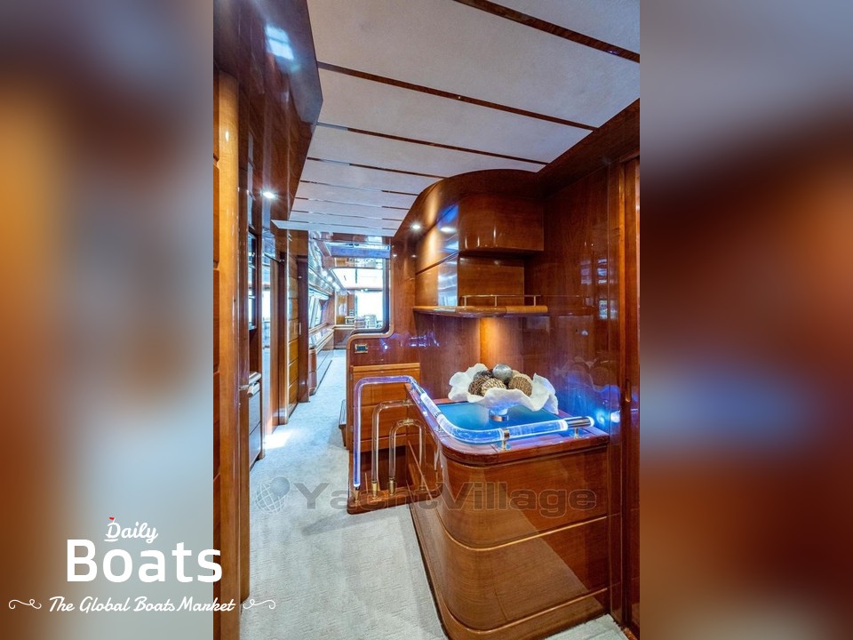 2001 Ferretti Raised Pilot House for sale. View price, photos and Buy ...