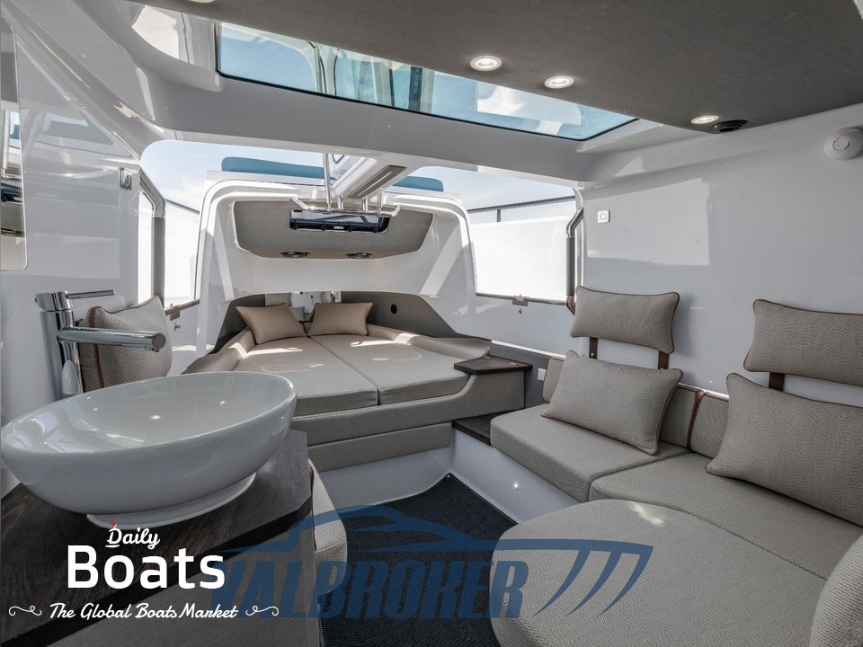 2020 Axopar 37 Sport Cabin for sale. View price, photos and Buy 2020 ...