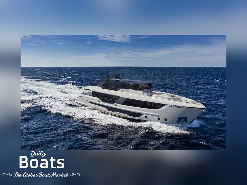 Gulf Craft Majesty 111 for sale. View price, photos and Buy Gulf Craft ...