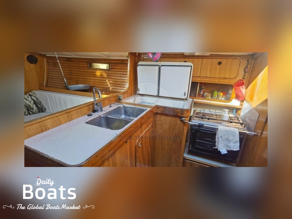 1989 Beneteau Oceanis 39 for sale. View price, photos and Buy 1989 ...