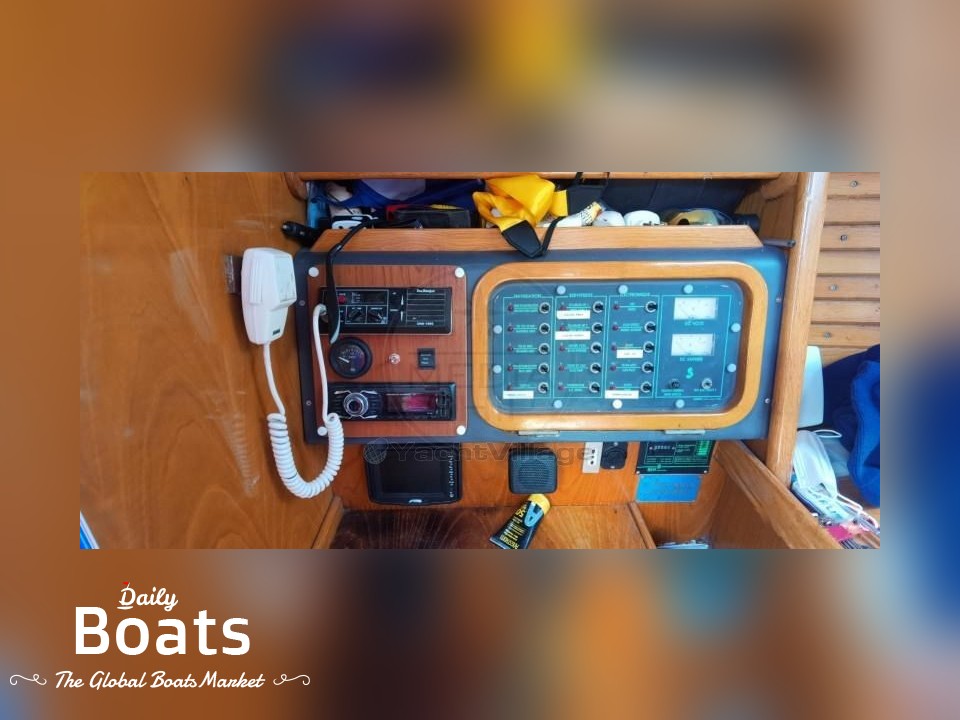 1989 Beneteau Oceanis 39 for sale. View price, photos and Buy 1989 ...