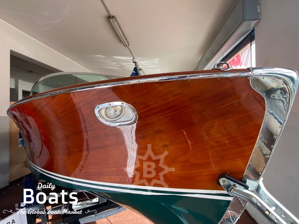 1958 Riva Super Florida for sale. View price, photos and Buy 1958 Riva ...