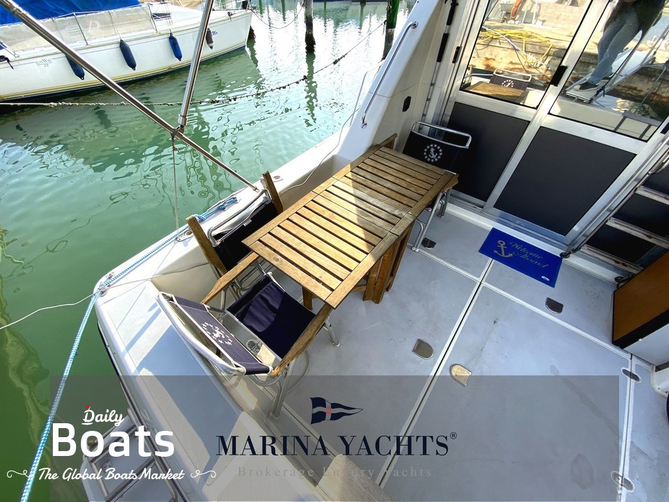 1991 Rover Marine 33 Fly for sale. View price, photos and Buy 1991 ...