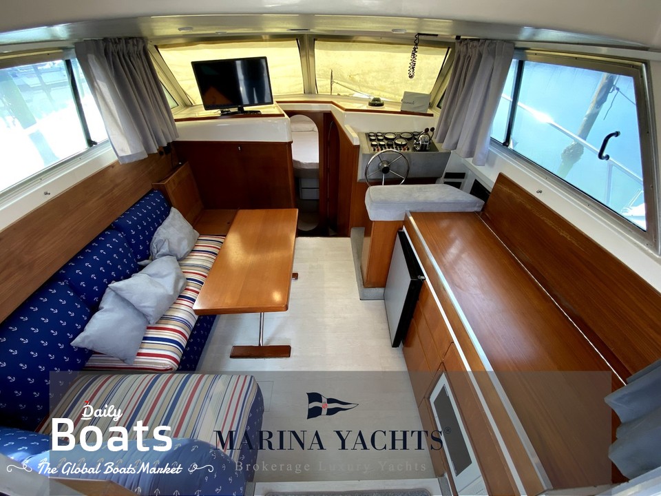 1991 Rover Marine 33 Fly for sale. View price, photos and Buy 1991 ...