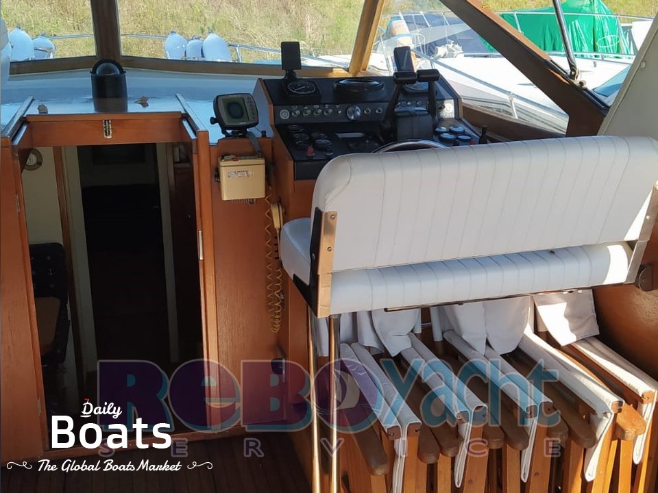1977 Chris Craft 35 Commander for sale. View price, photos and Buy 1977 ...