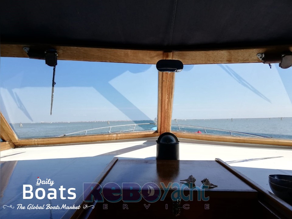 1977 Chris Craft 35 Commander for sale. View price, photos and Buy 1977 ...