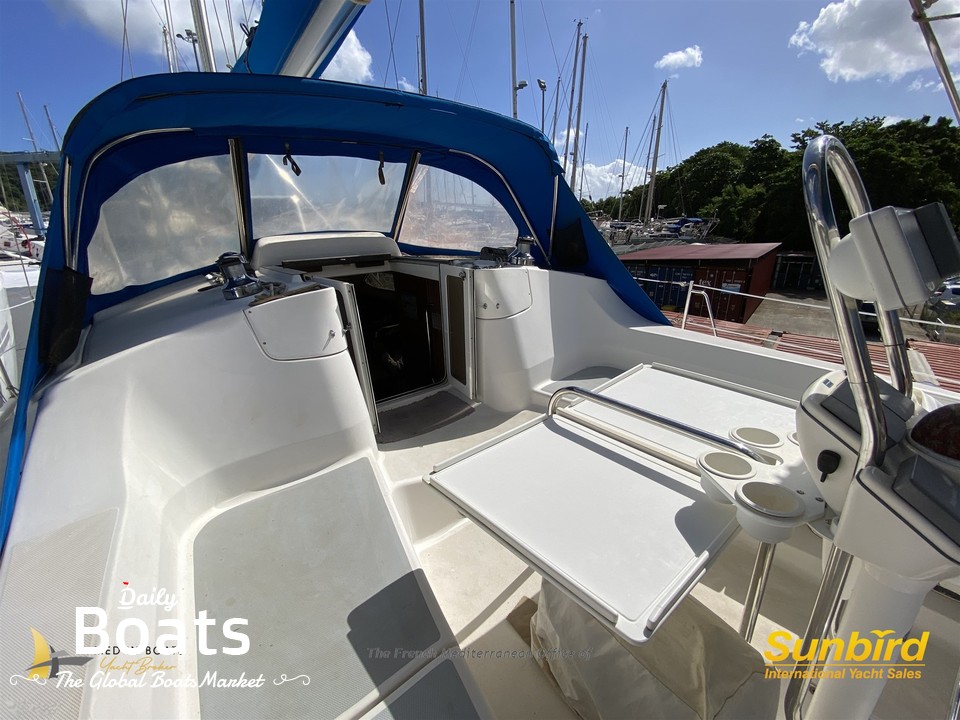 2004 Hunter 44 Ds for sale. View price, photos and Buy 2004 Hunter 44 ...