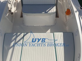 1997 Mako Marine 221 for sale. View price, photos and Buy 1997 Mako ...