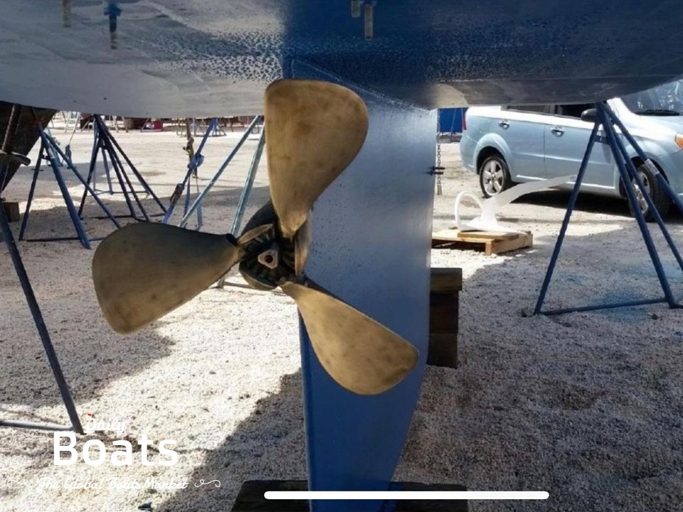 1998 Bruce Roberts Steel Pilothouse 43 for sale. View price, photos and ...