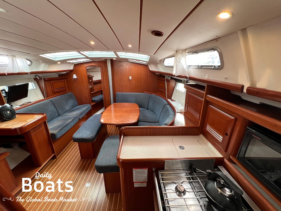 2007 Beneteau 423 for sale. View price, photos and Buy 2007 Beneteau ...