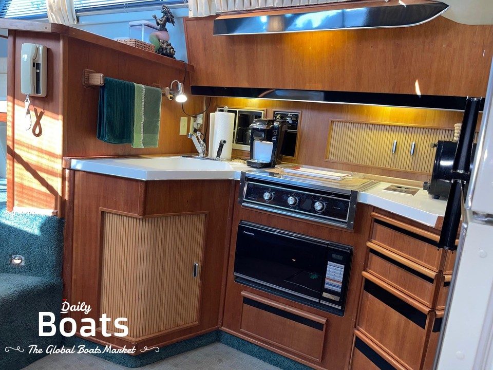 1989 Sea Ray 440 Aft Cabin for sale. View price, photos and Buy 1989 ...