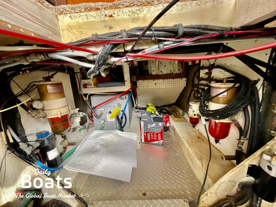 1988 Bayliner 4550 for sale. View price, photos and Buy 1988 Bayliner ...