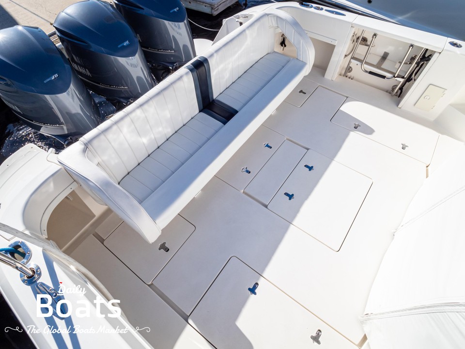 2010 Intrepid 430 Sport Yacht for sale. View price, photos and Buy 2010 ...