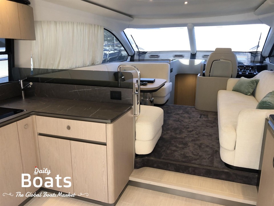 2022 Azimut 53 Flybridge My 2021 for sale. View price, photos and Buy ...