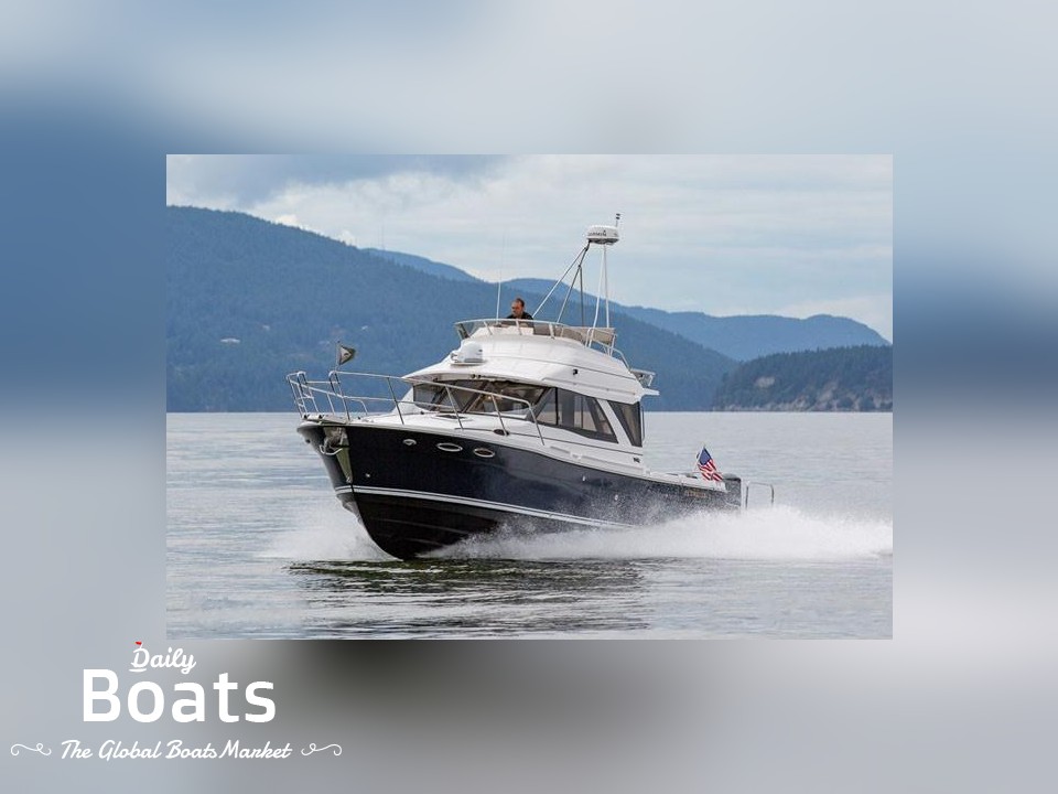 2023 Cutwater C-32 Cb for sale. View price, photos and Buy 2023 ...