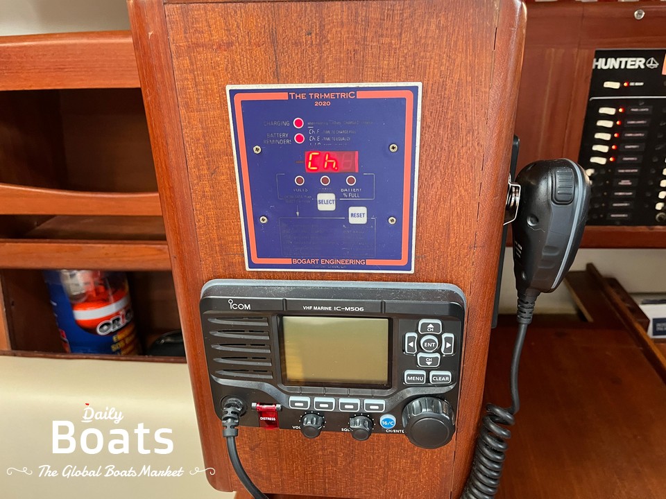 2001 Hunter 460 for sale. View price, photos and Buy 2001 Hunter 460 ...