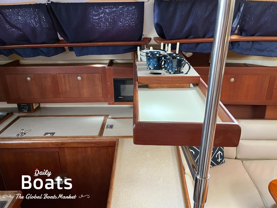 2001 Hunter 460 for sale. View price, photos and Buy 2001 Hunter 460 ...