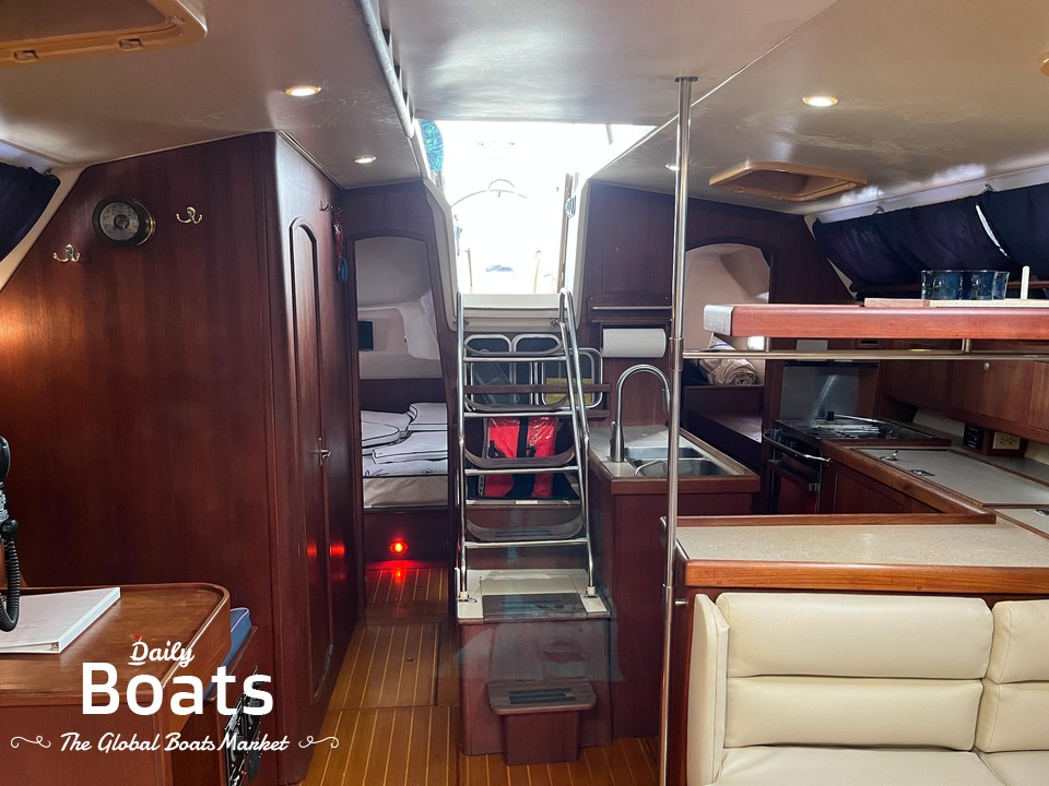 2001 Hunter 460 for sale. View price, photos and Buy 2001 Hunter 460 ...