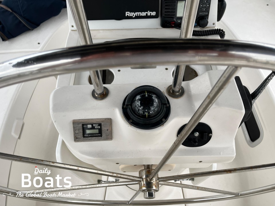 2001 Hunter 460 for sale. View price, photos and Buy 2001 Hunter 460 ...