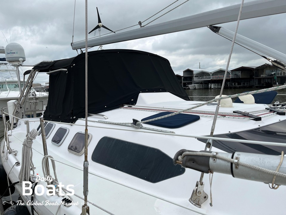 2001 Hunter 460 for sale. View price, photos and Buy 2001 Hunter 460 ...