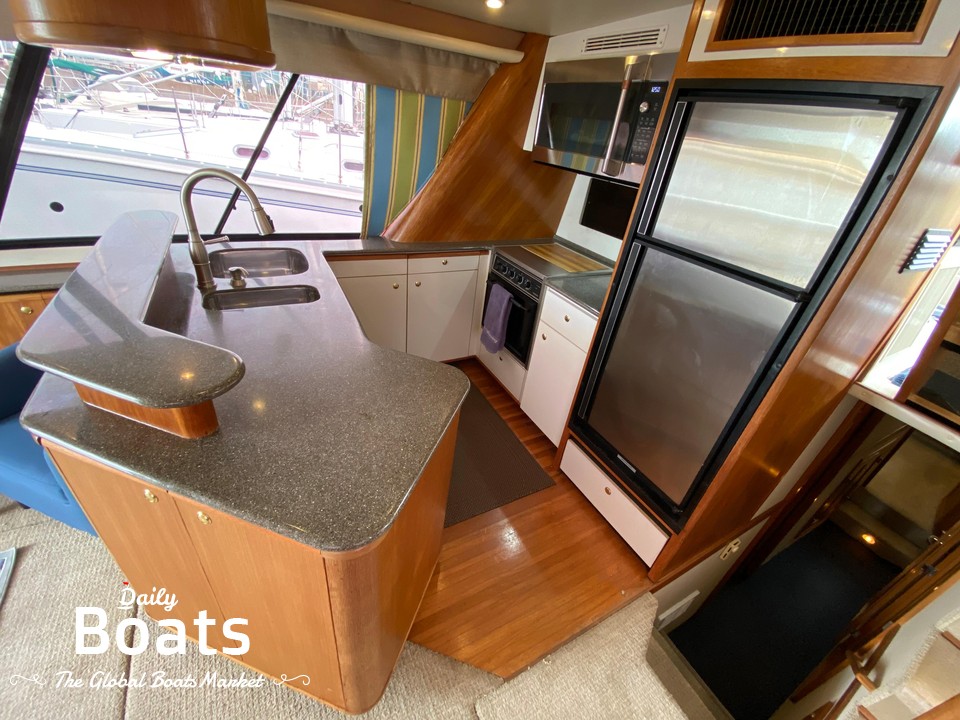 1998 Bayliner 4788 Pilothouse Motoryacht for sale. View price, photos ...