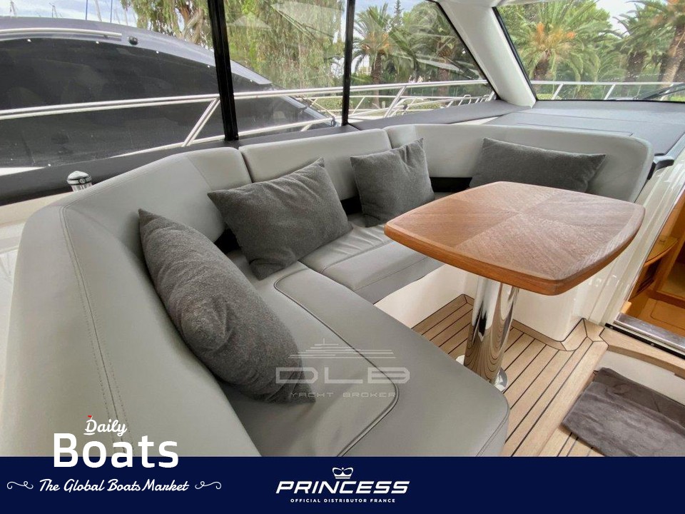 2011 Princess V56 for sale. View price, photos and Buy 2011 Princess ...