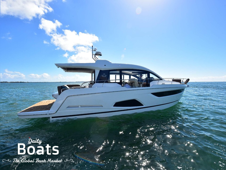 2022 Sealine C430 for sale. View price, photos and Buy 2022 Sealine ...