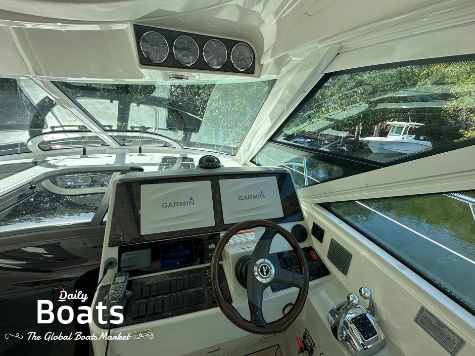 2009 Sea Ray 43 Sundancer for sale. View price, photos and Buy 2009 Sea ...