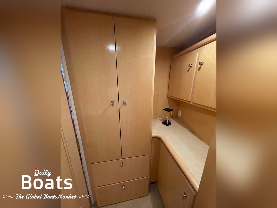 1998 Carver 455 Aft Cabin Motoryacht for sale. View price, photos and ...