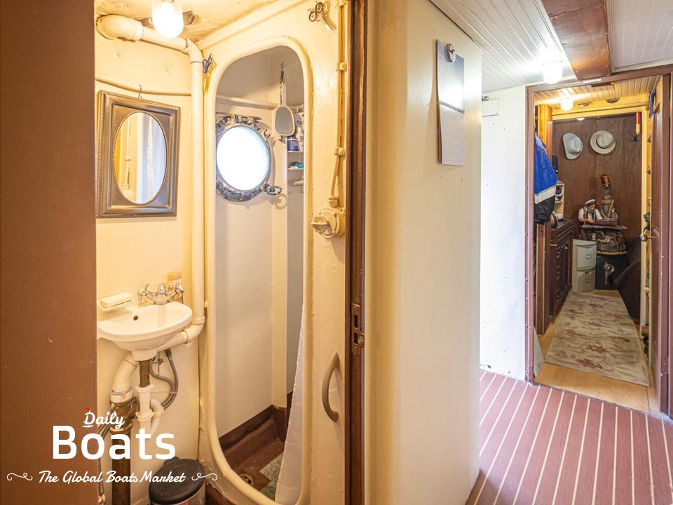 1943 Custom Navy Tug for sale. View price, photos and Buy 1943 Custom ...