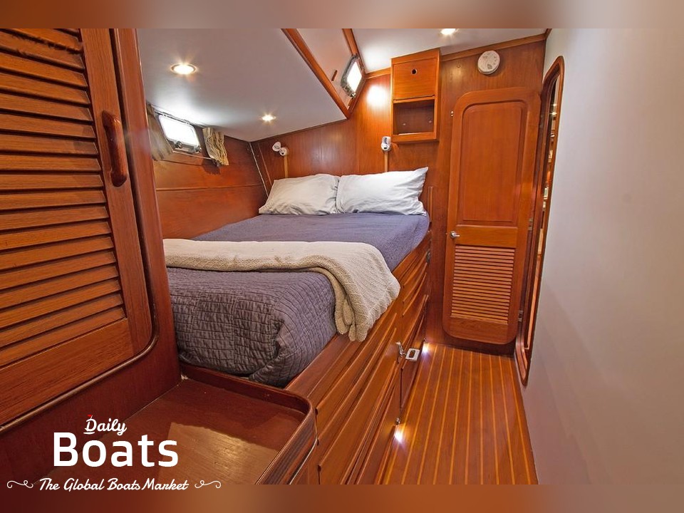 1986 Gulfstar Enclosed Cockpit for sale. View price, photos and Buy ...