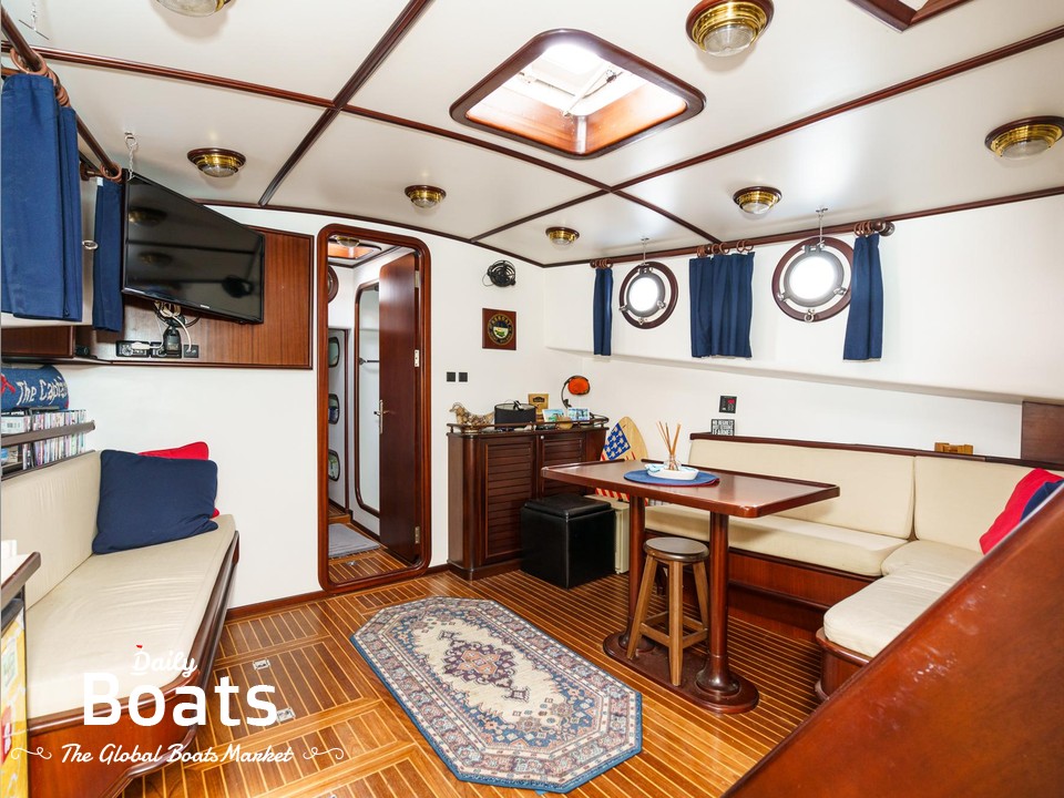 2009 Diesel Duck 41 Plus for sale. View price, photos and Buy 2009 ...