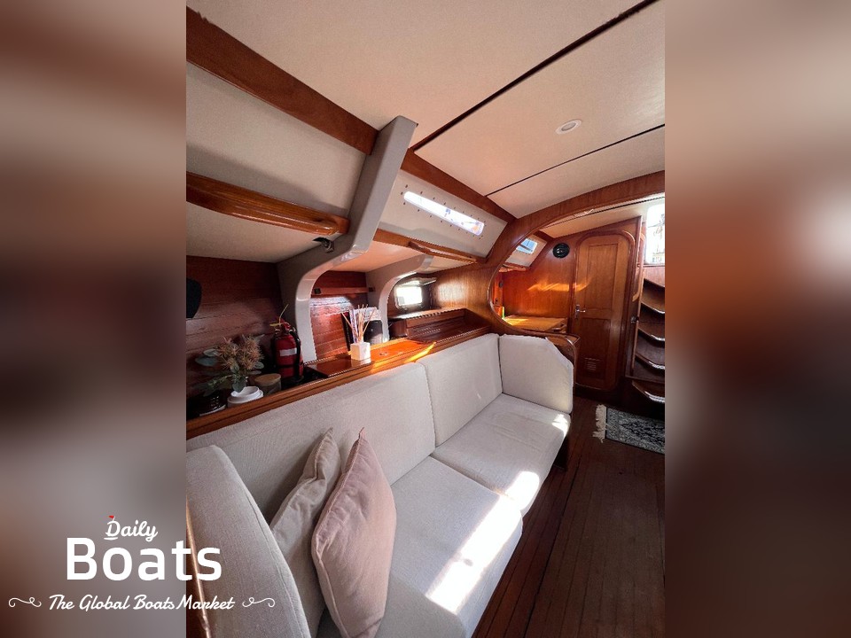 1987 Jeanneau Sun Legende 41 for sale. View price, photos and Buy 1987 ...