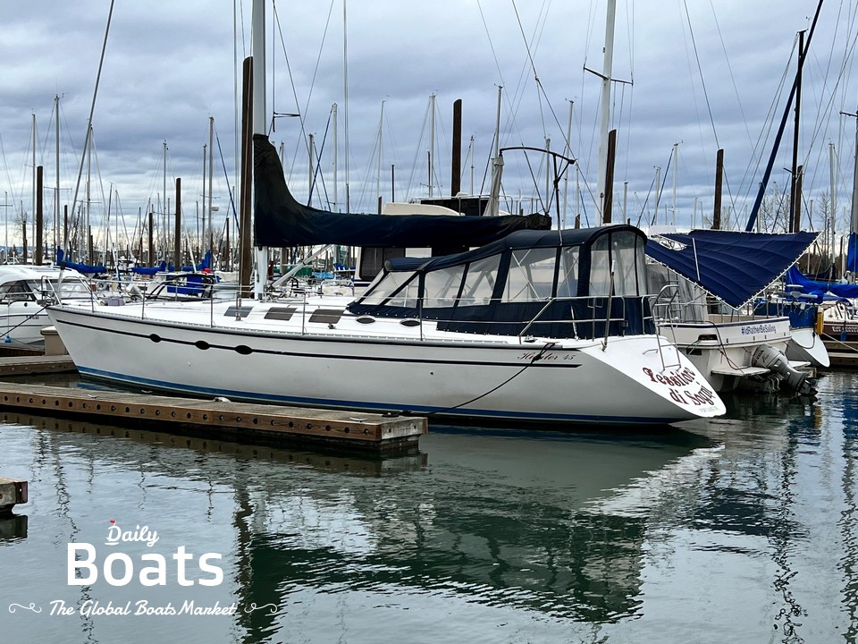 1986 Hunter 45 Legend for sale. View price, photos and Buy 1986 Hunter ...