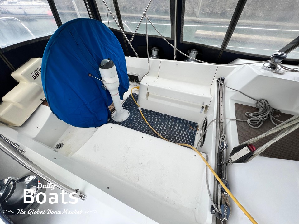 1986 Hunter 45 Legend for sale. View price, photos and Buy 1986 Hunter ...