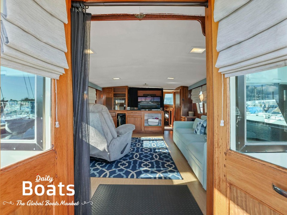 1984 Hatteras 53 Extended Deck for sale. View price, photos and Buy ...