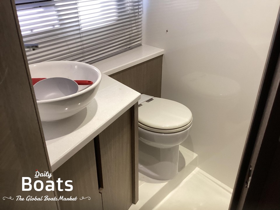 2019 Galeon 48 Hts for sale. View price, photos and Buy 2019 Galeon 48 ...