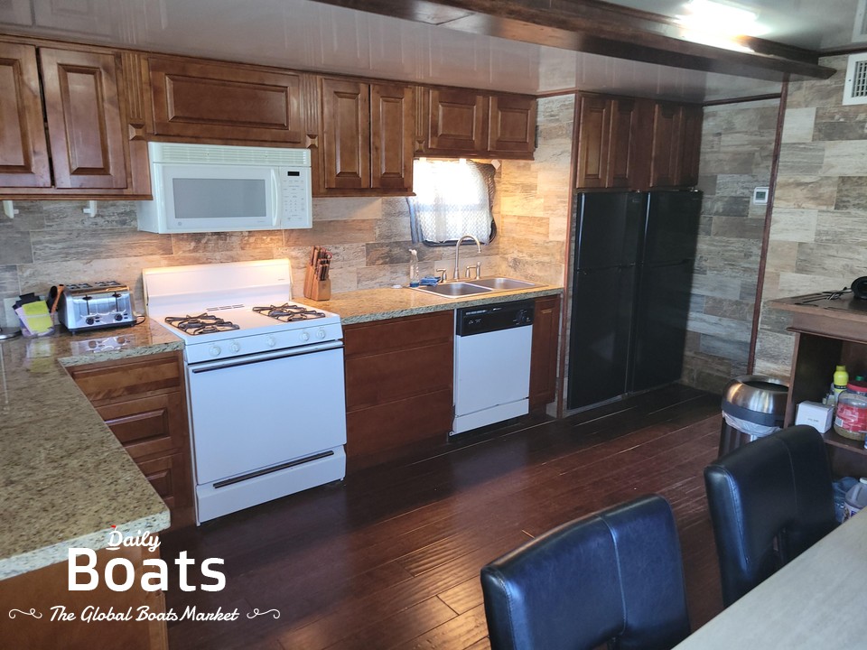 1999 Fun Country Houseboat for sale. View price, photos and Buy 1999 ...