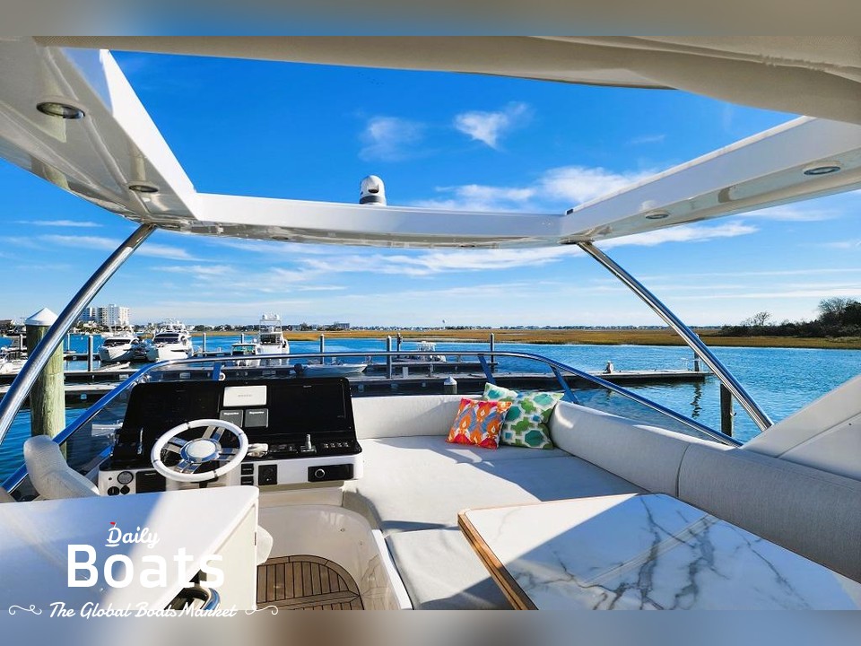 2019 Azimut 55 Flybridge for sale. View price, photos and Buy 2019 ...